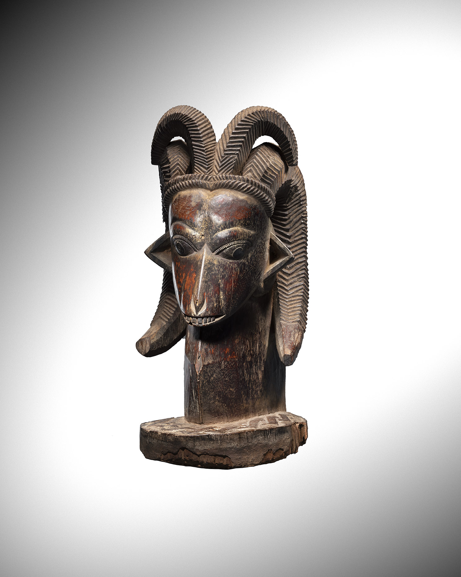 Lucas Ratton - Participants - Parcours des mondes